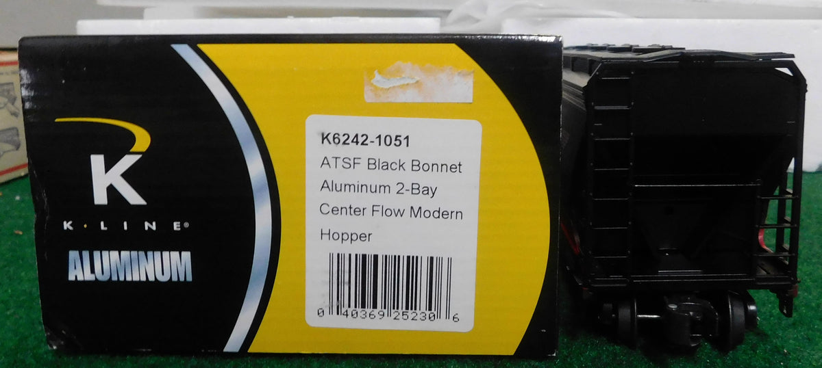 K-line K6242-1051 ATSF Black Bonnet Aluminum 2Bay Center Flow Hopper S – Lone Star Trains ...
