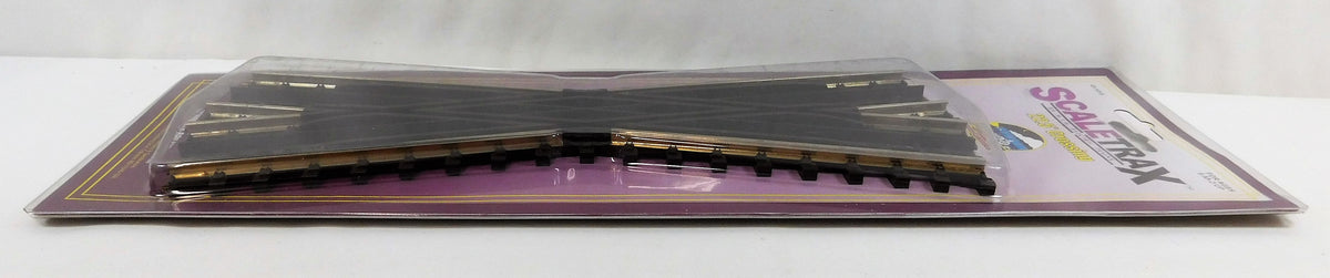 MTH 45-1015 ScaleTrax 22.5 degree crossing Unused in pkg crossover sol ...