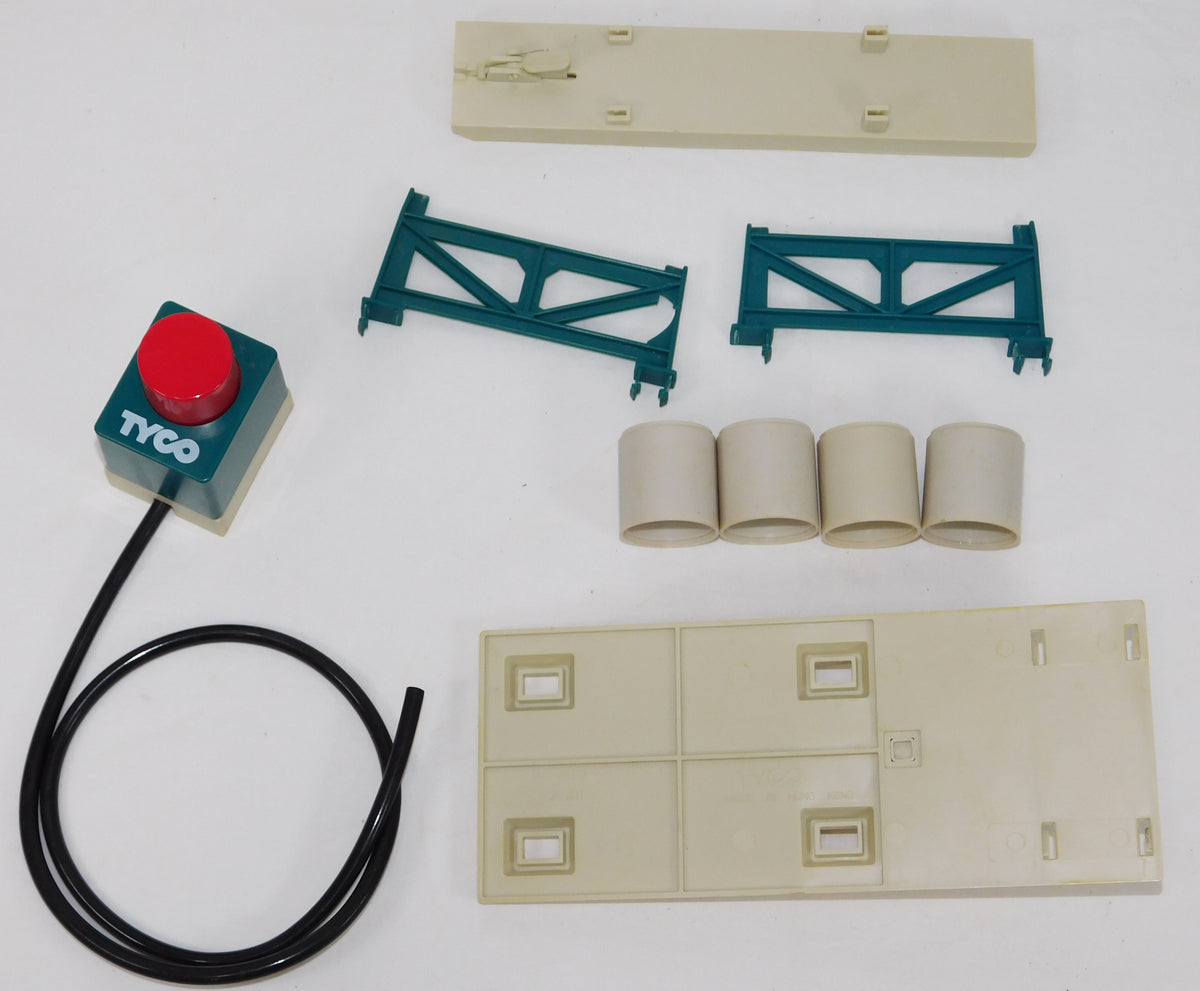 TYCO T- 951 Remote Control Operating Pipe Loader Car Boxed HO Scale C ...