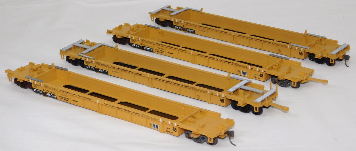 Walthers 4 Well Cars assembled 25017 25008 DTTX 70' Thrall Scale coupl ...