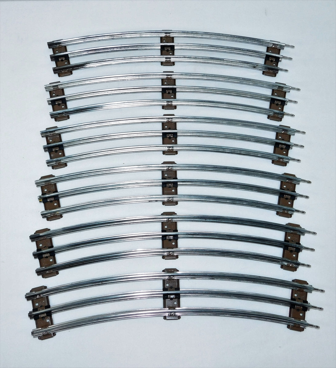 Lionel 6-65049 wide radius 027 gauge track 42" diameter curve 6pcs hal ...